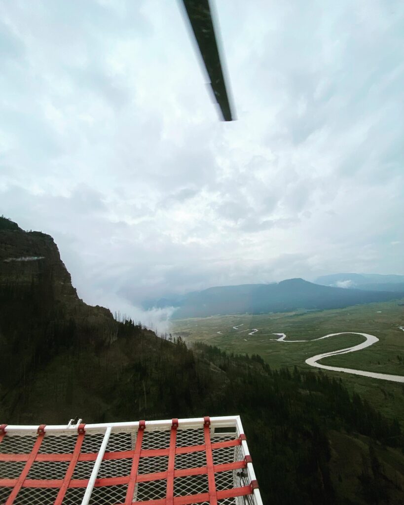 Ranger hit by tree, rescued from Hawks Rest - JacksonHolePress